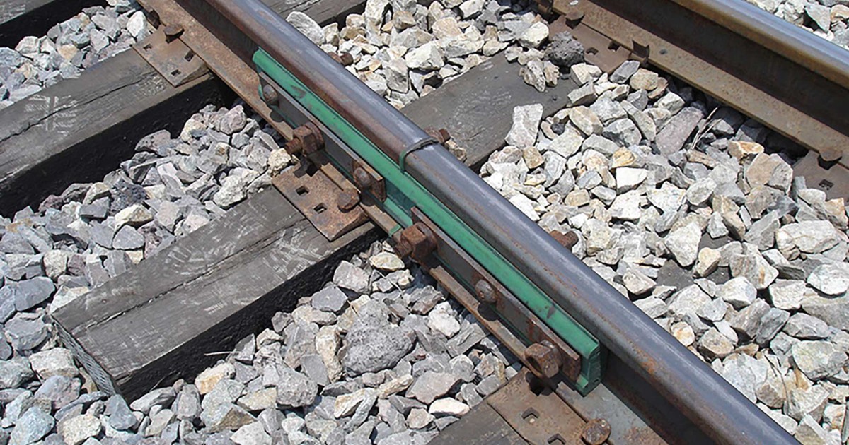 Toughcoat Insulated Joints | L.B. Foster