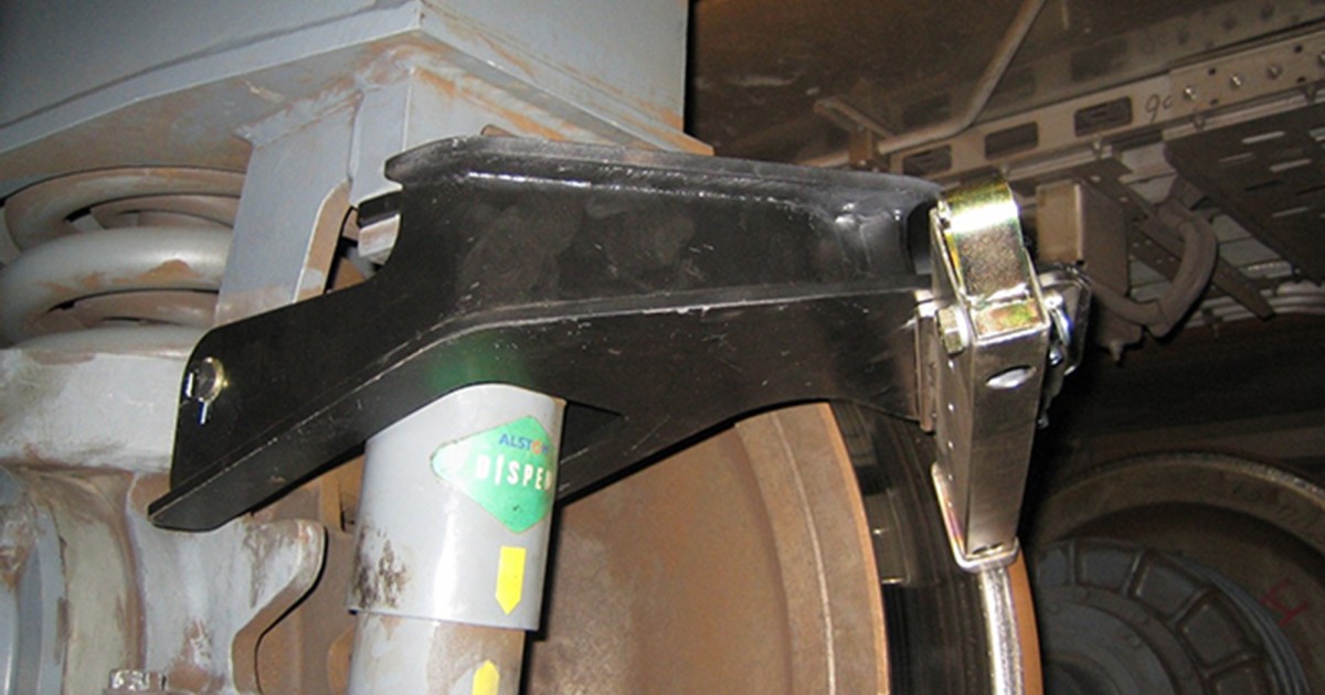 Especialistas em lubrificação de flanges de rodas | L.B. Foster